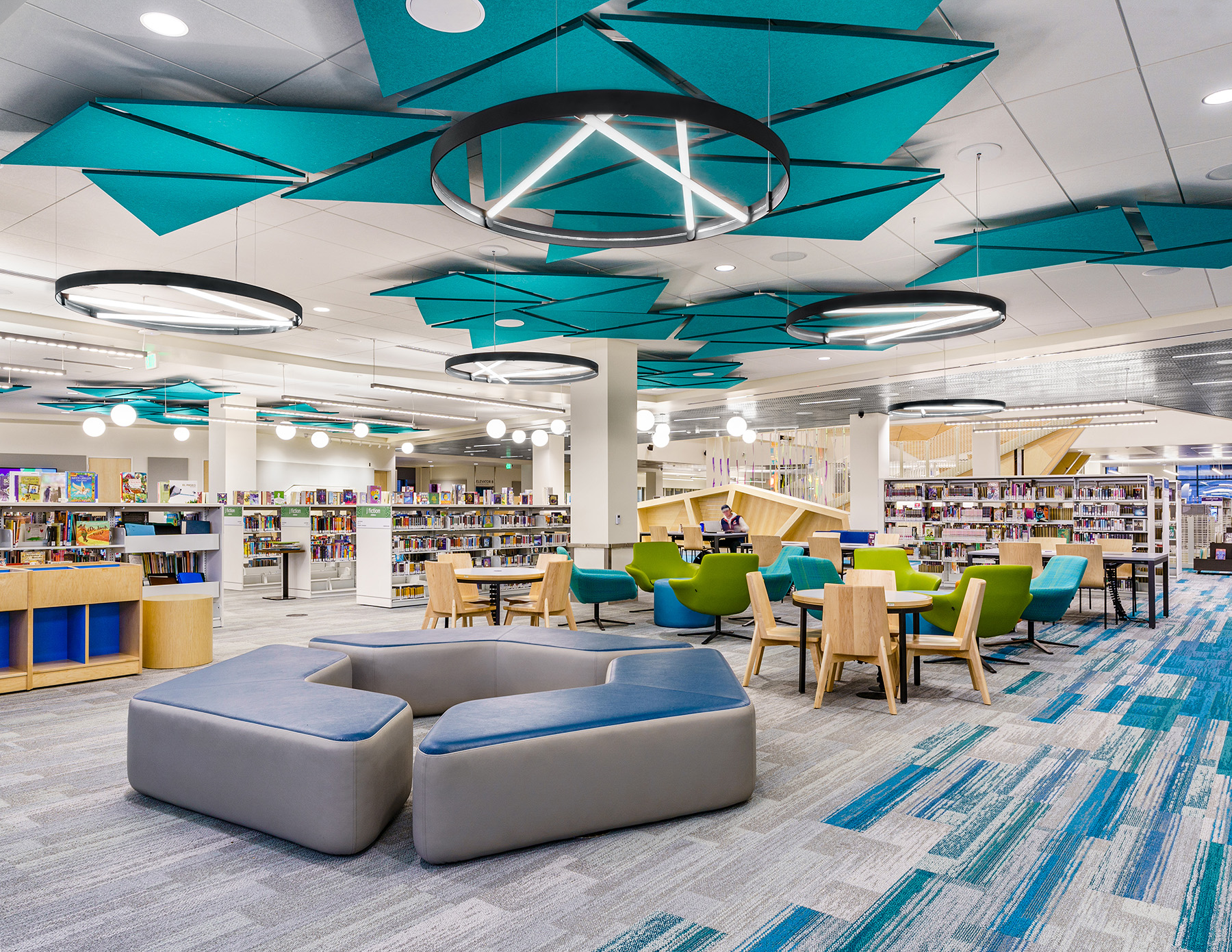 ‘Unexpected’ Lighting Aesthetic Contributes to Urban Library ...